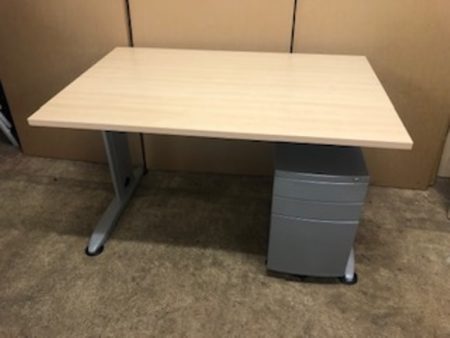 Desks | Surrey Office Supplies